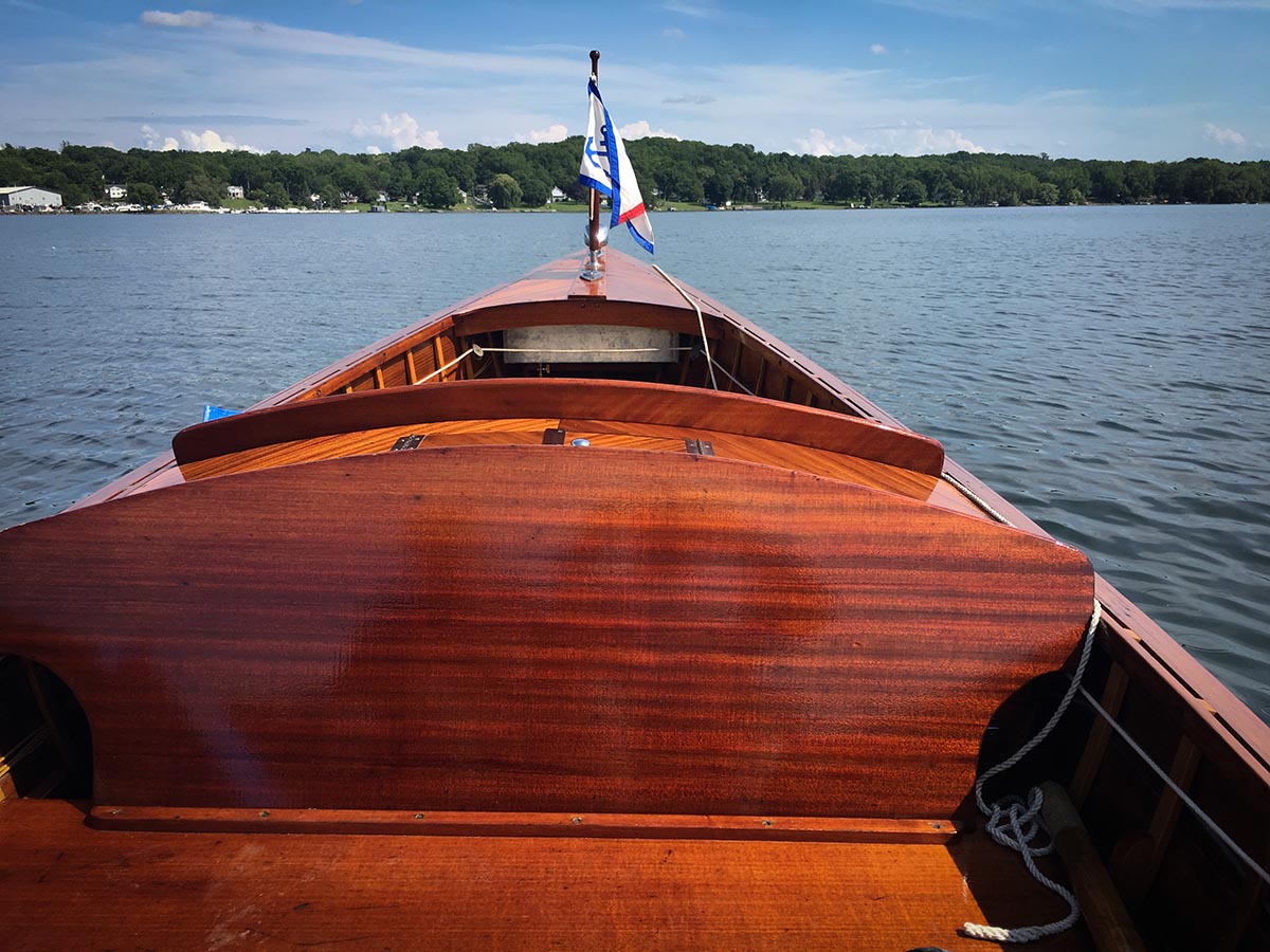 Syd’s Dippy Text Message Museum – Classic Boats | Woody Boater