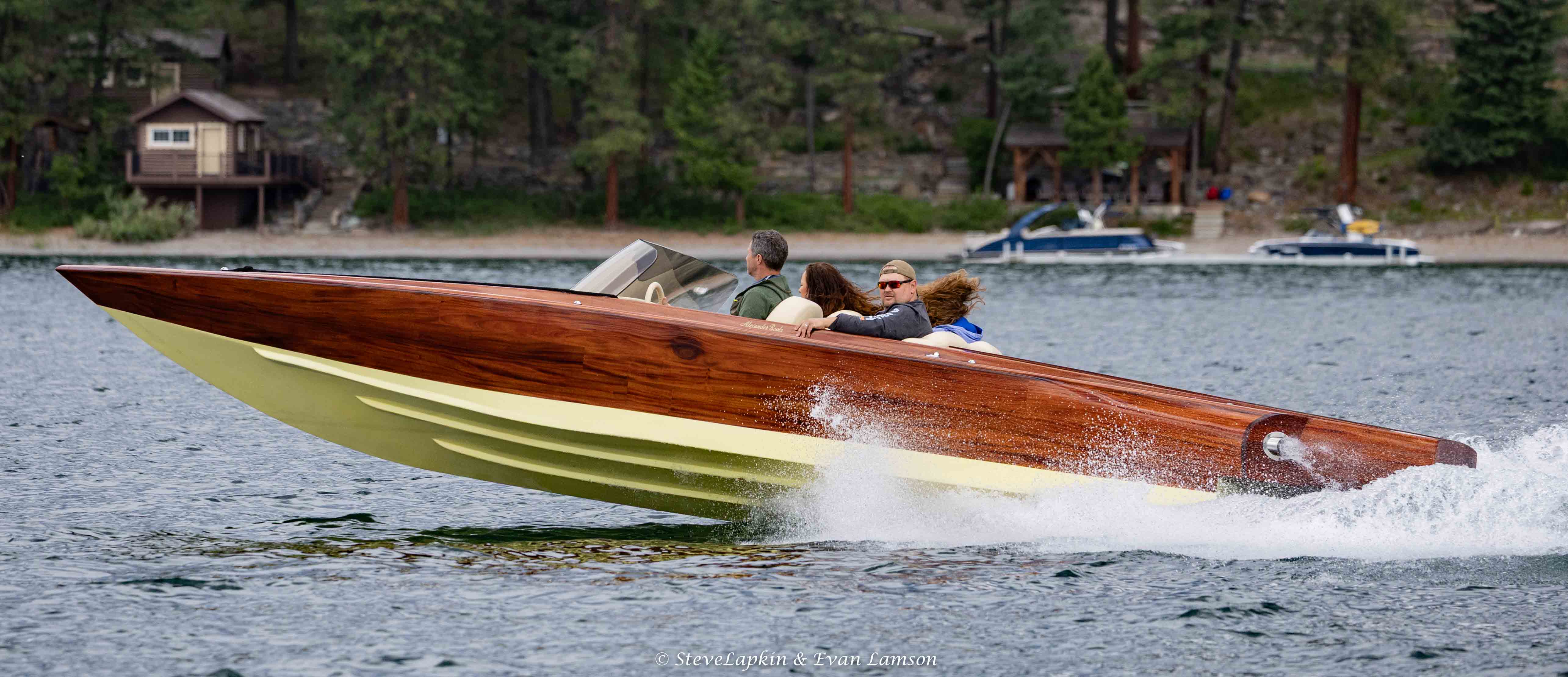 “Big Skies. Big Smiles. ‘Wet Woody Weekend’” – Classic Boats | Woody Boater