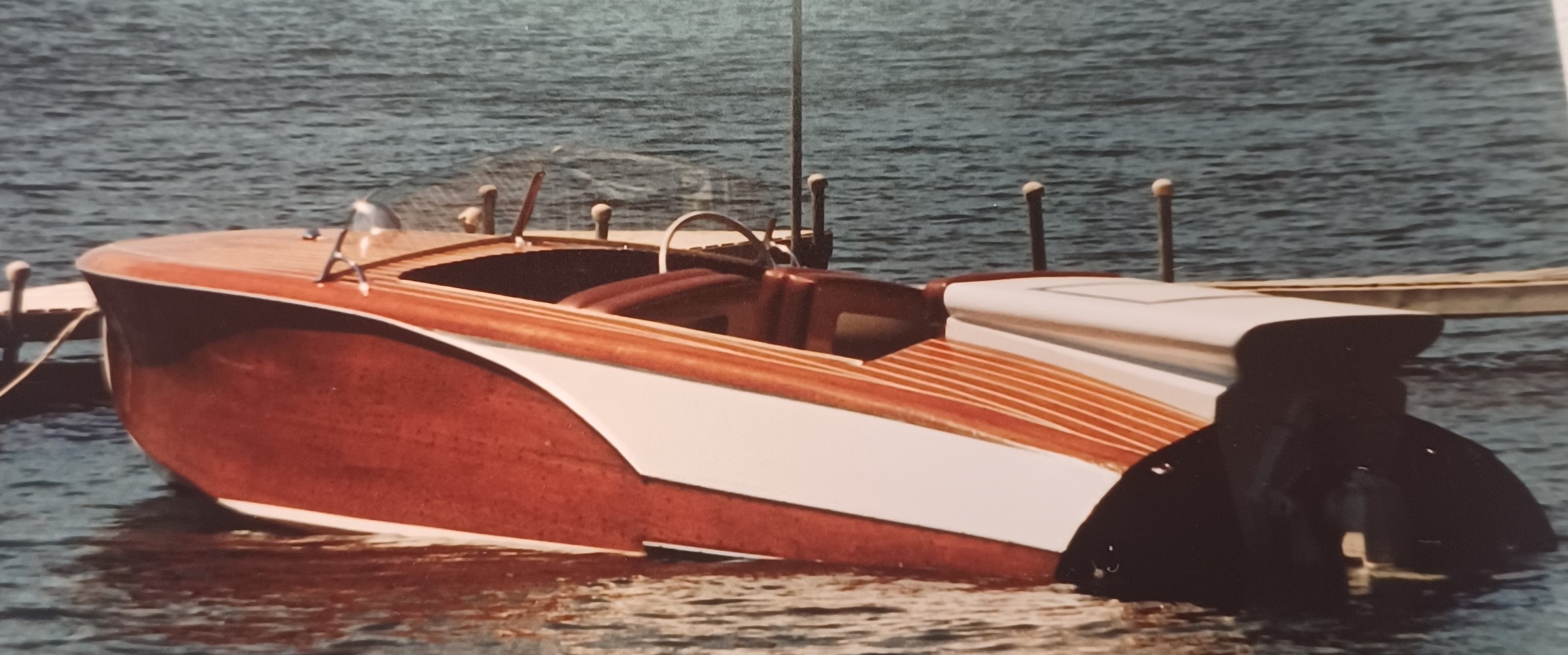 An Amazing Coversation Going On Worthy Of Milking. – Classic Boats ...